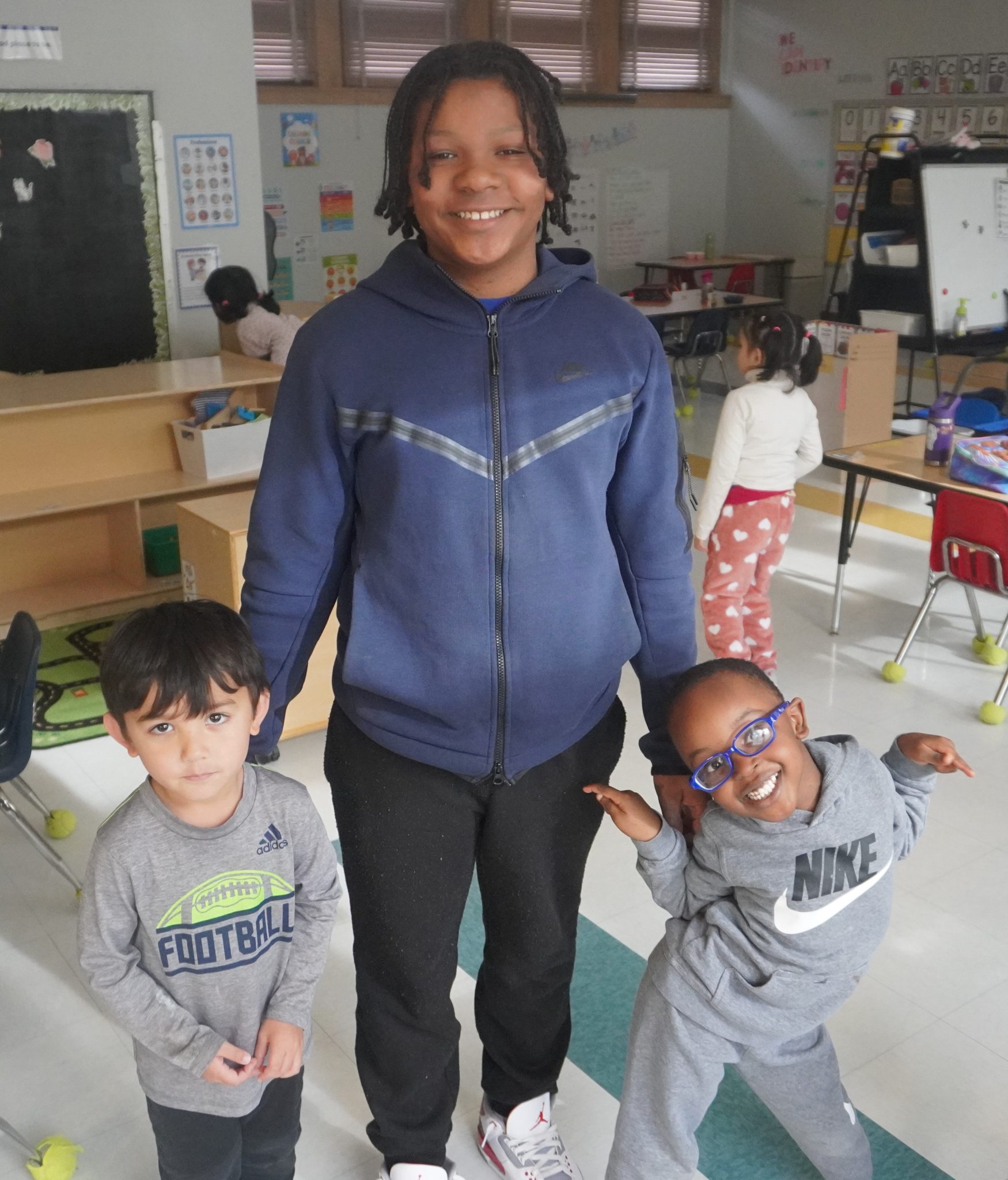 8th Grade Leadership Program - Bringing Classrooms Together - Menands ...