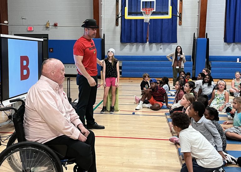 Sweethearts and Heroes presentation brings message of inclusion to ...
